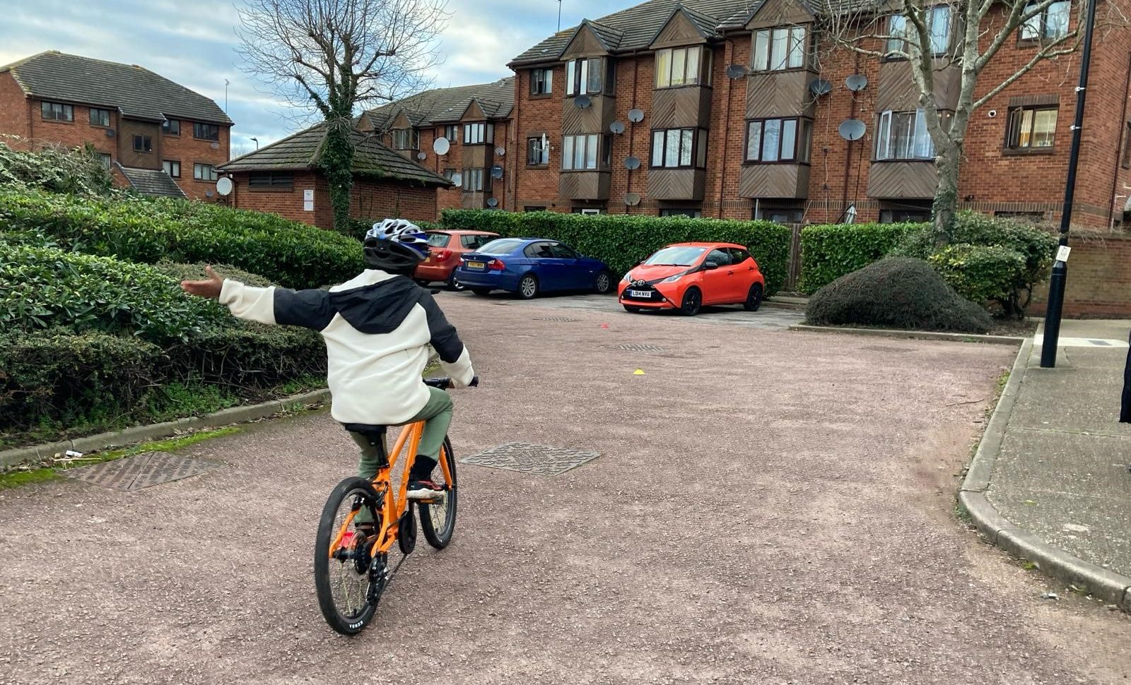 Discover the Benefits of Walking and Wheeling in Acton - ActforEaling Climate Action Hub